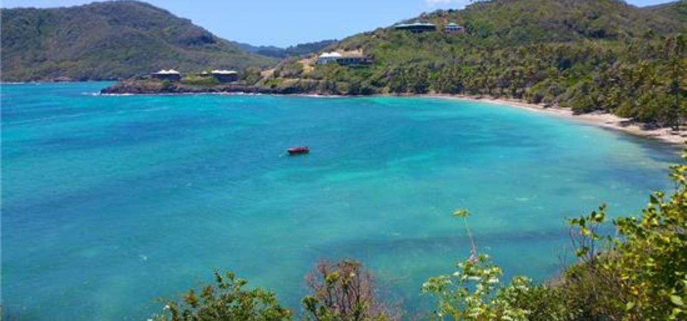 The Beach House - Villas for Rent - Crescent Bay, Bequia, St Vincent and The Grenadines